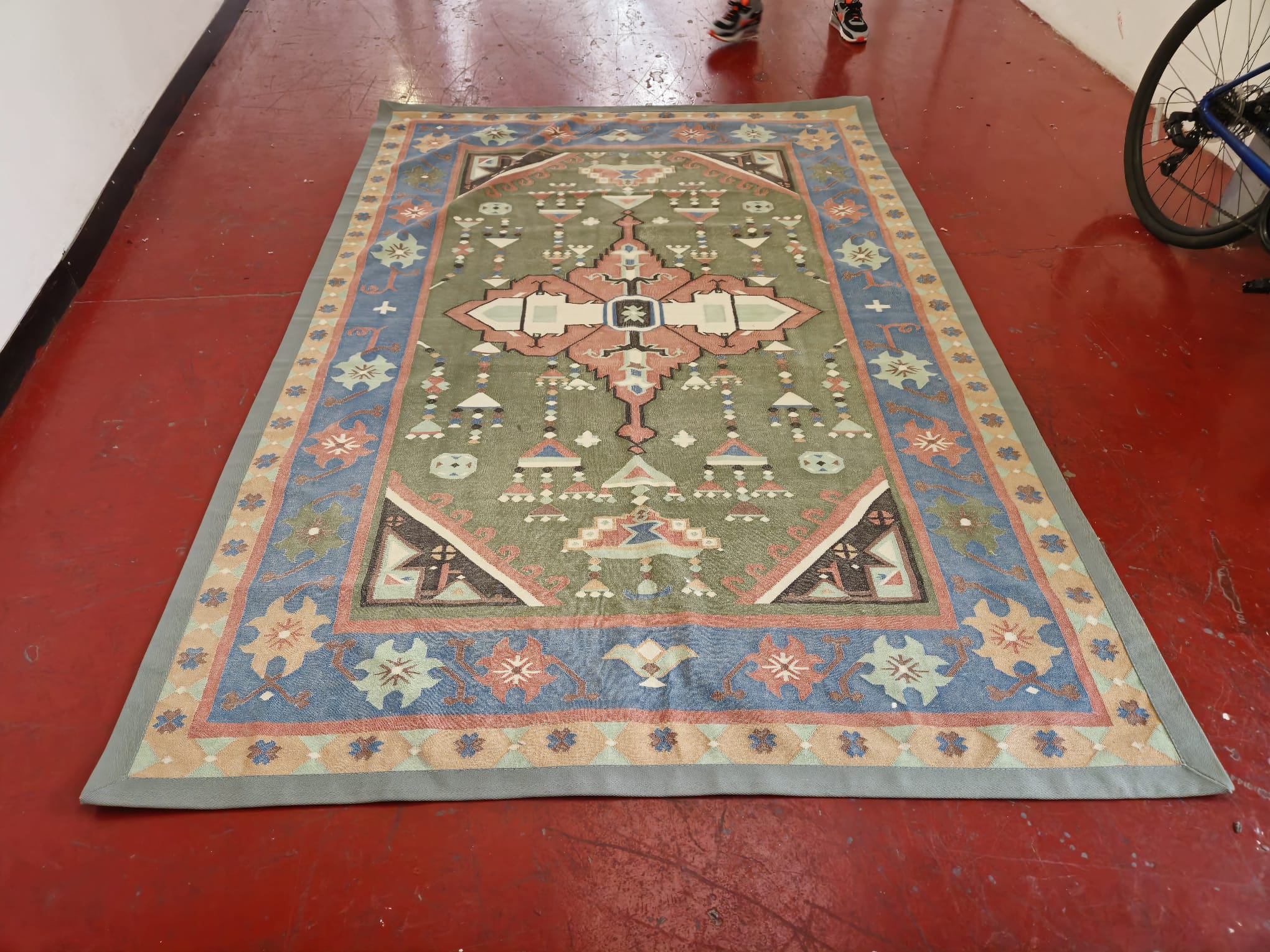 Made to Measure Rugs | Custom Made Bespoke Rugs UK | Fenston Carter ...